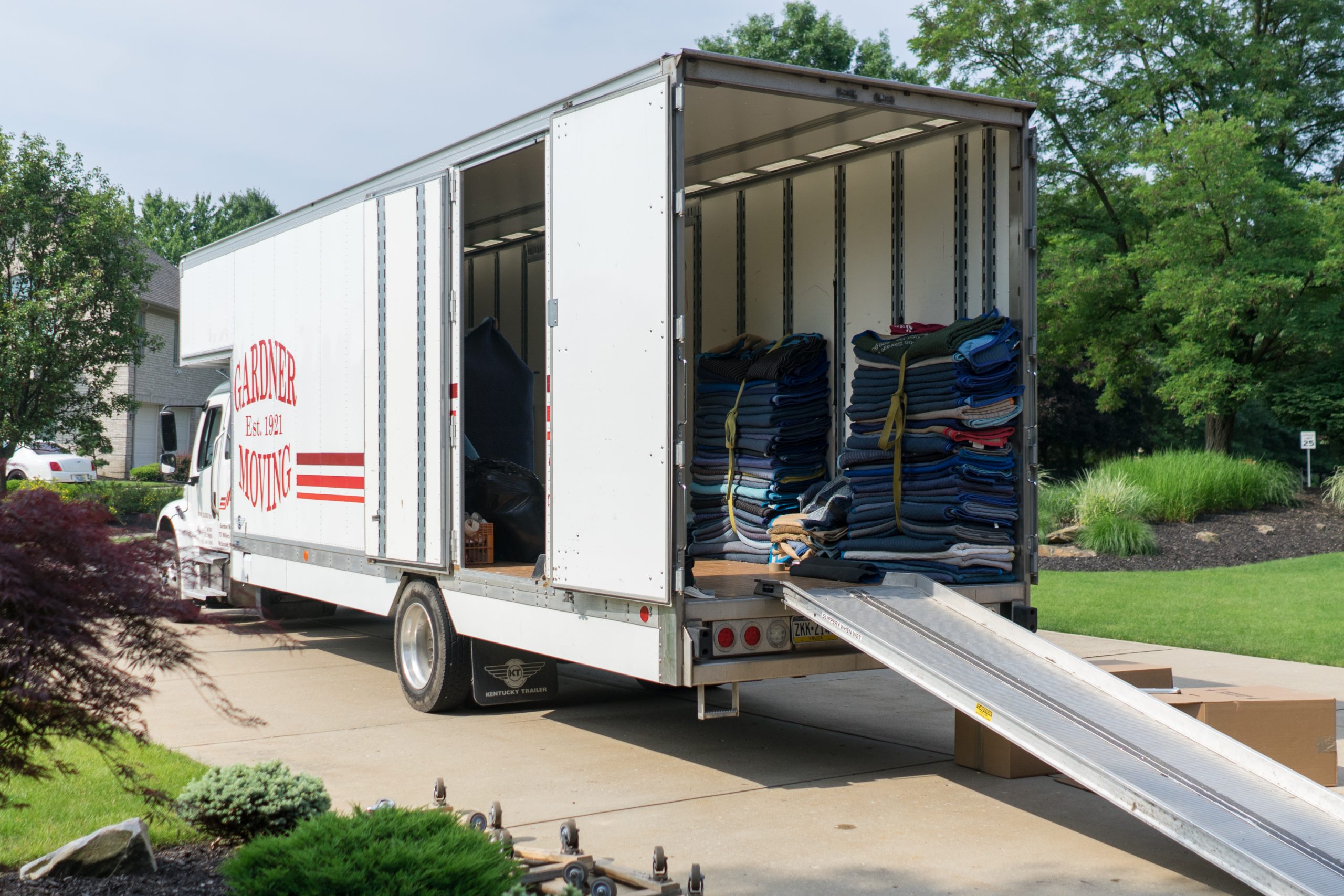 Complete Packing Checklist | Gardner Moving